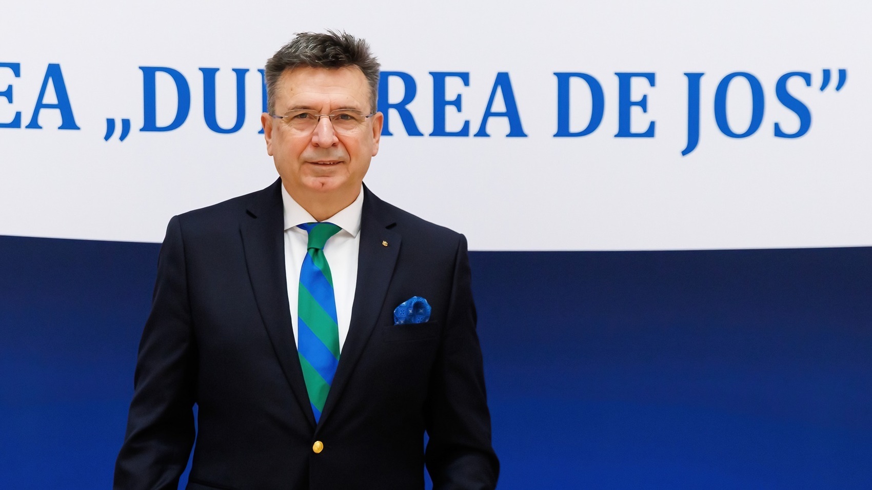 Profesorul Cătălin Fetecău, replică tăioasă pentru rectorul ...